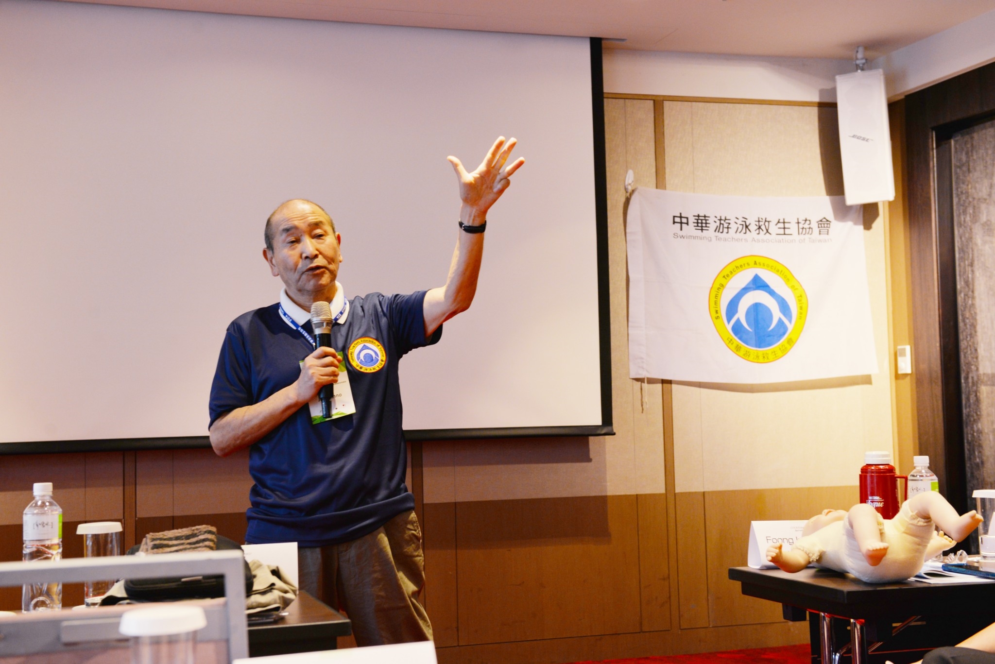 Ai Chi（水中太極） 〜在世界各地受到好評，來自日本的水中課程〜(第一回) – SPA&SAUNA的專家