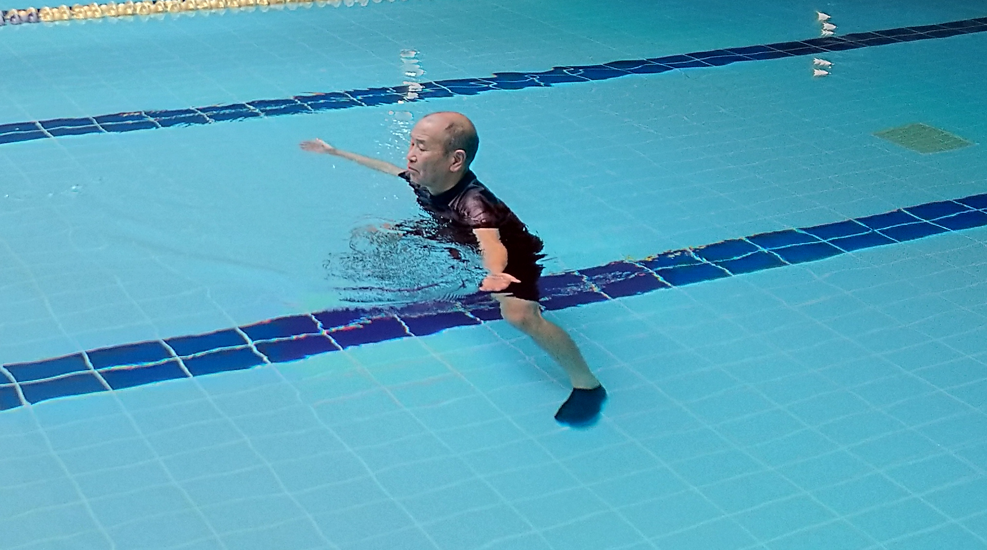 Ai Chi（水中太極） 〜在世界各地受到好評，來自日本的水中課程〜(第二回) – SPA&SAUNA的專家